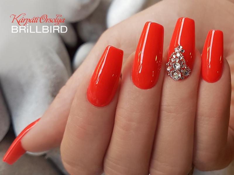 Brillbird műköröm minták, körömdíszítés, köröm minták, műkörmös képek